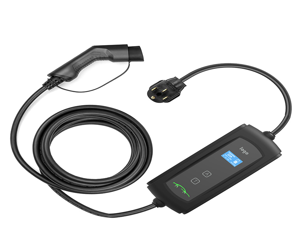 China Portable Ev Charger - 7KW 32A Portable EV Charger with 5M Cable ...